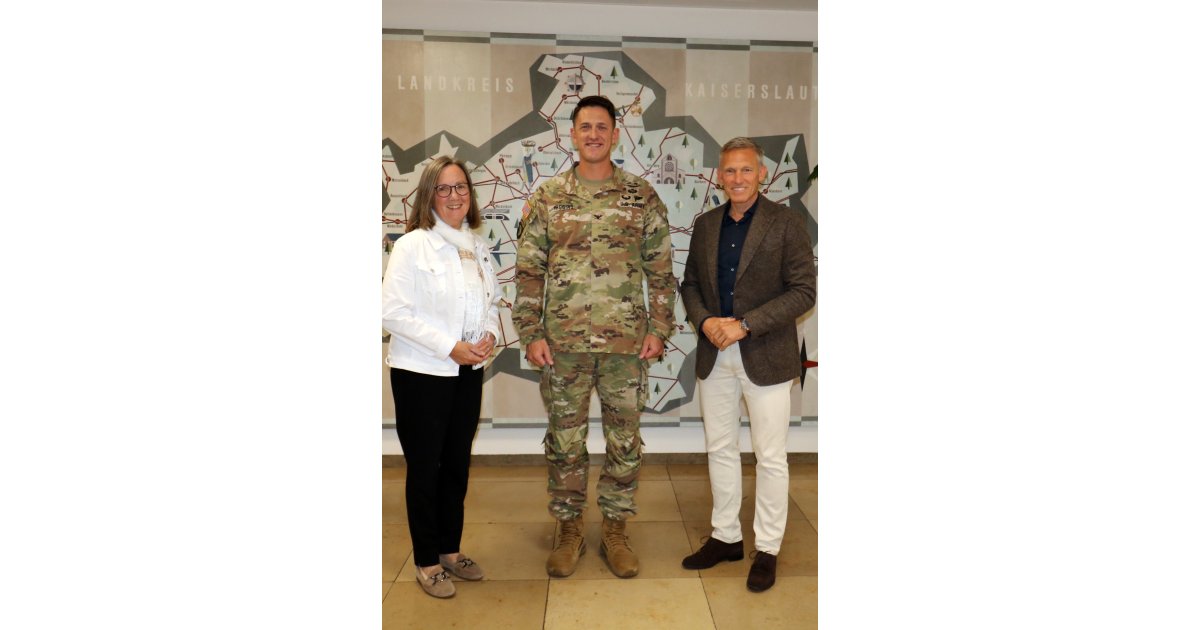 Antrittsbesuch von Colonel Jeffery C. Higgins | homepage